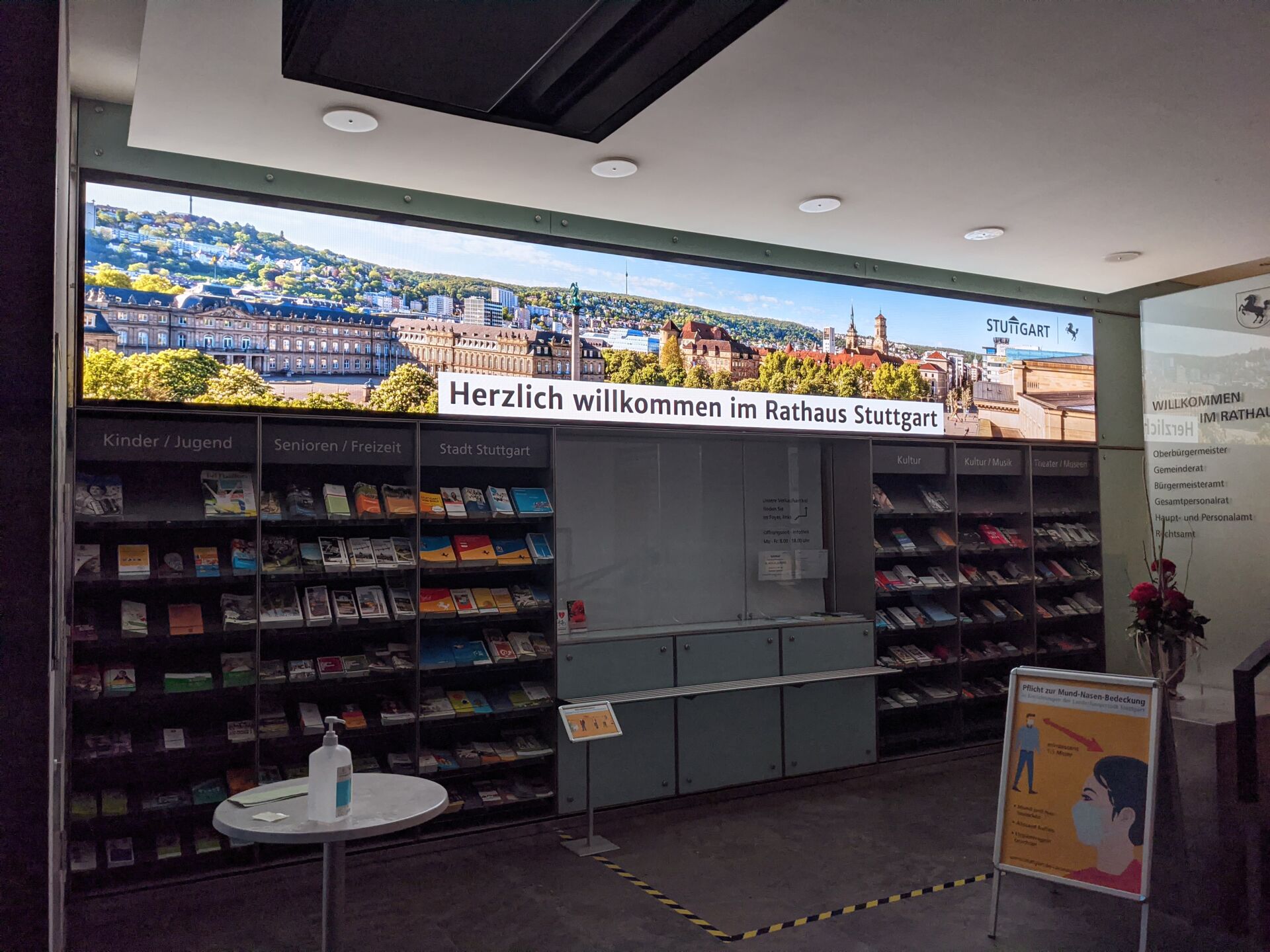 LED-Display Infothek Stuttgarter Rathaus - Unilumin Germany